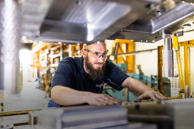 Accura - Engineering and supply solutions